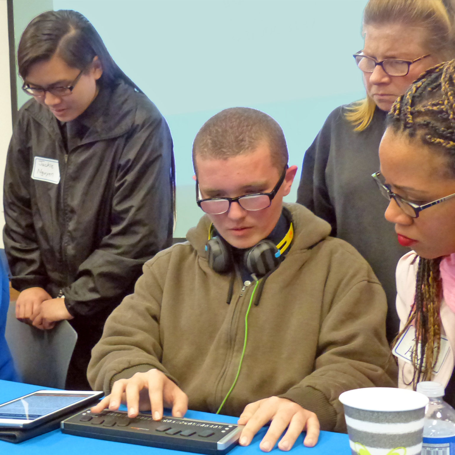 Programs & Services – Vista Center for the Blind and Visually Impaired